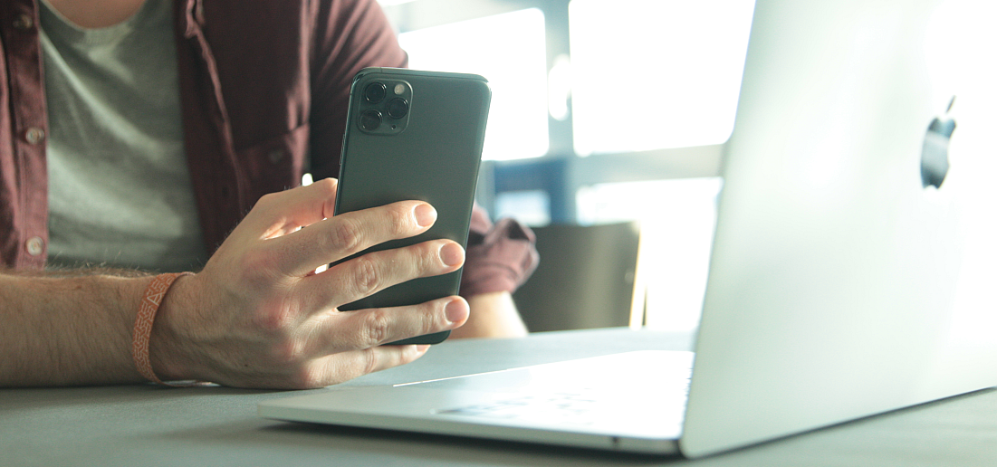 The Ultimate Guide to iPad and iPhone Device Management